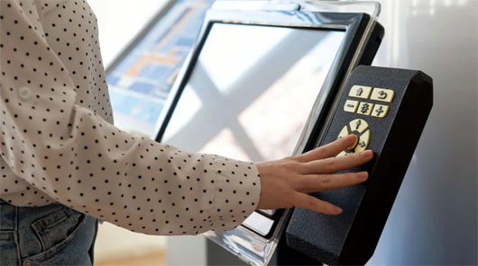 Shock report: Dominion voting machines balk at processing votes for ...